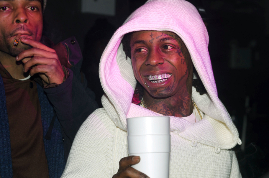 Did Lil Wayne Drinking Lean [PHOTOS]